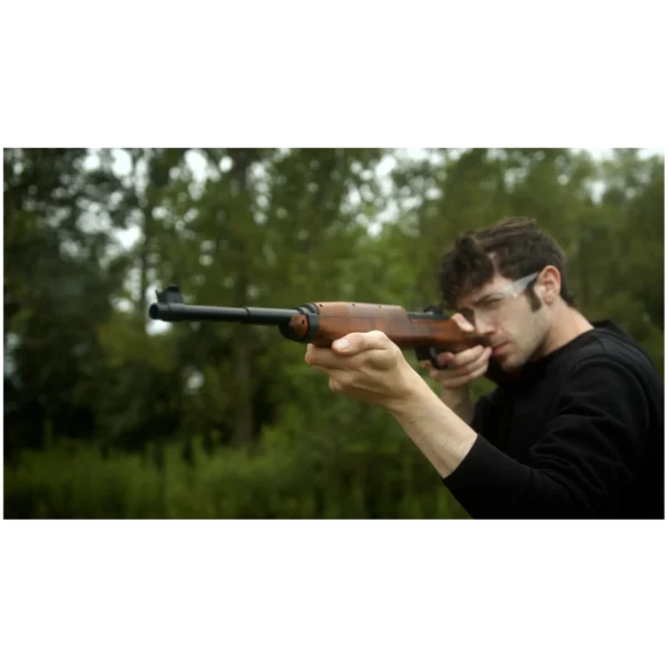 M1 Full-Auto Air Rifle: Revolutionary Design and Rapid Firing - Crosman