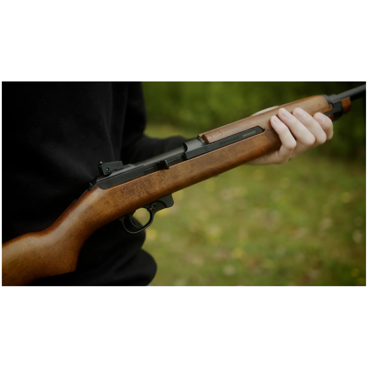 M1 Full-Auto Air Rifle: Revolutionary Design and Rapid Firing - Crosman